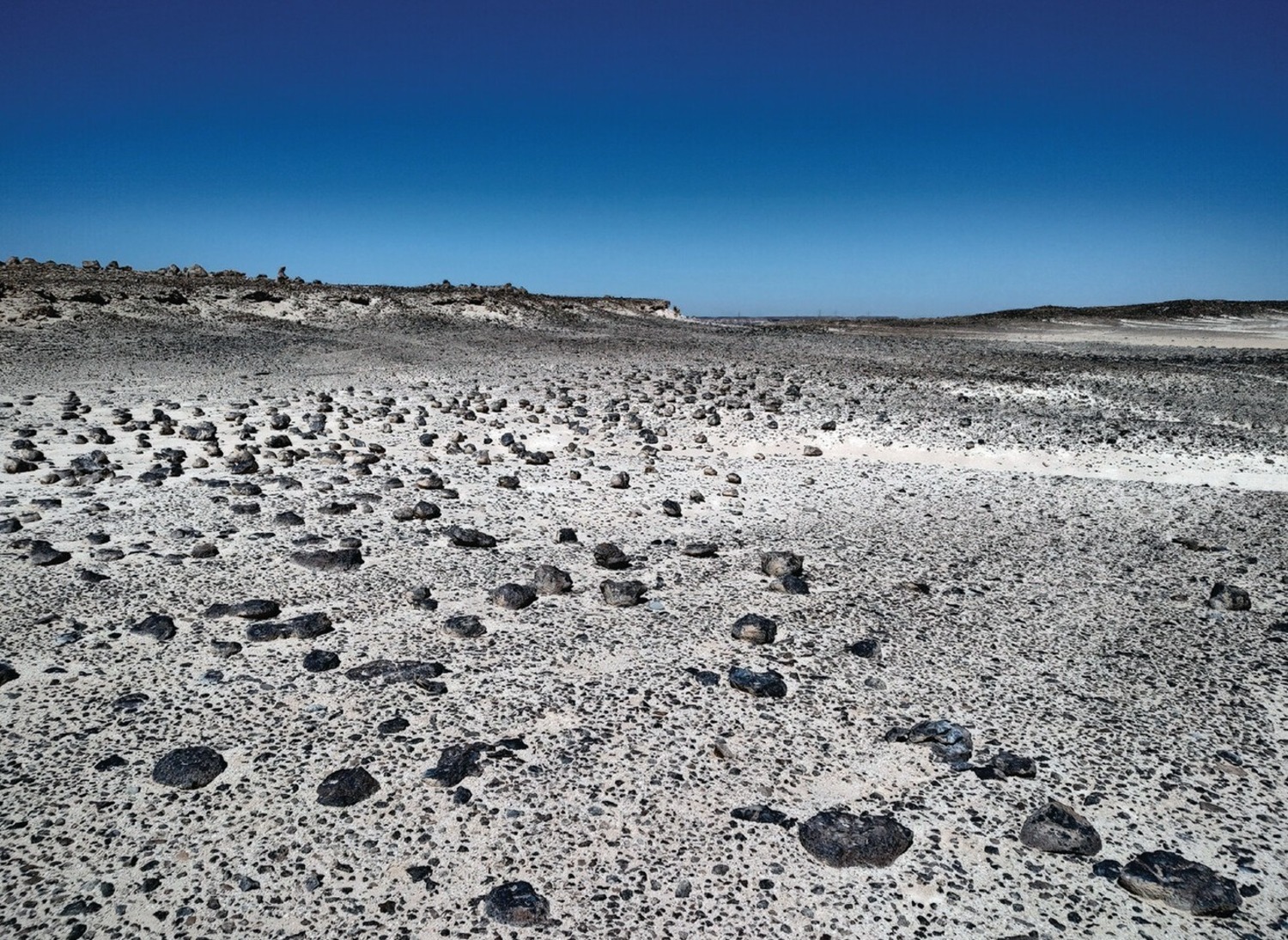 Researchers Suggest New Hypothesis for Hominin Invention of Stone ...