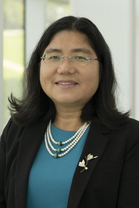 Saiying Deng | Ambassador Crawford College of Business and Entrepreneurship