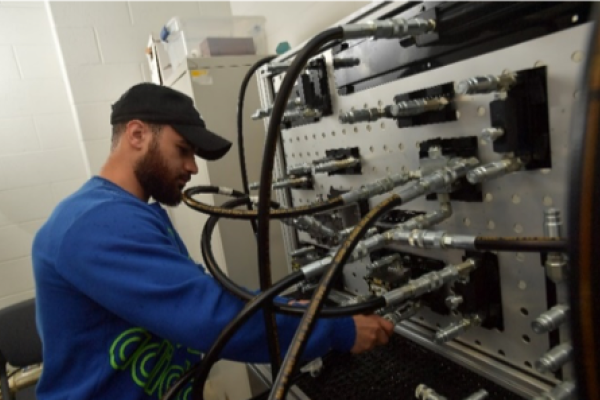 Hydraulics and Pneumatics | Kent State University